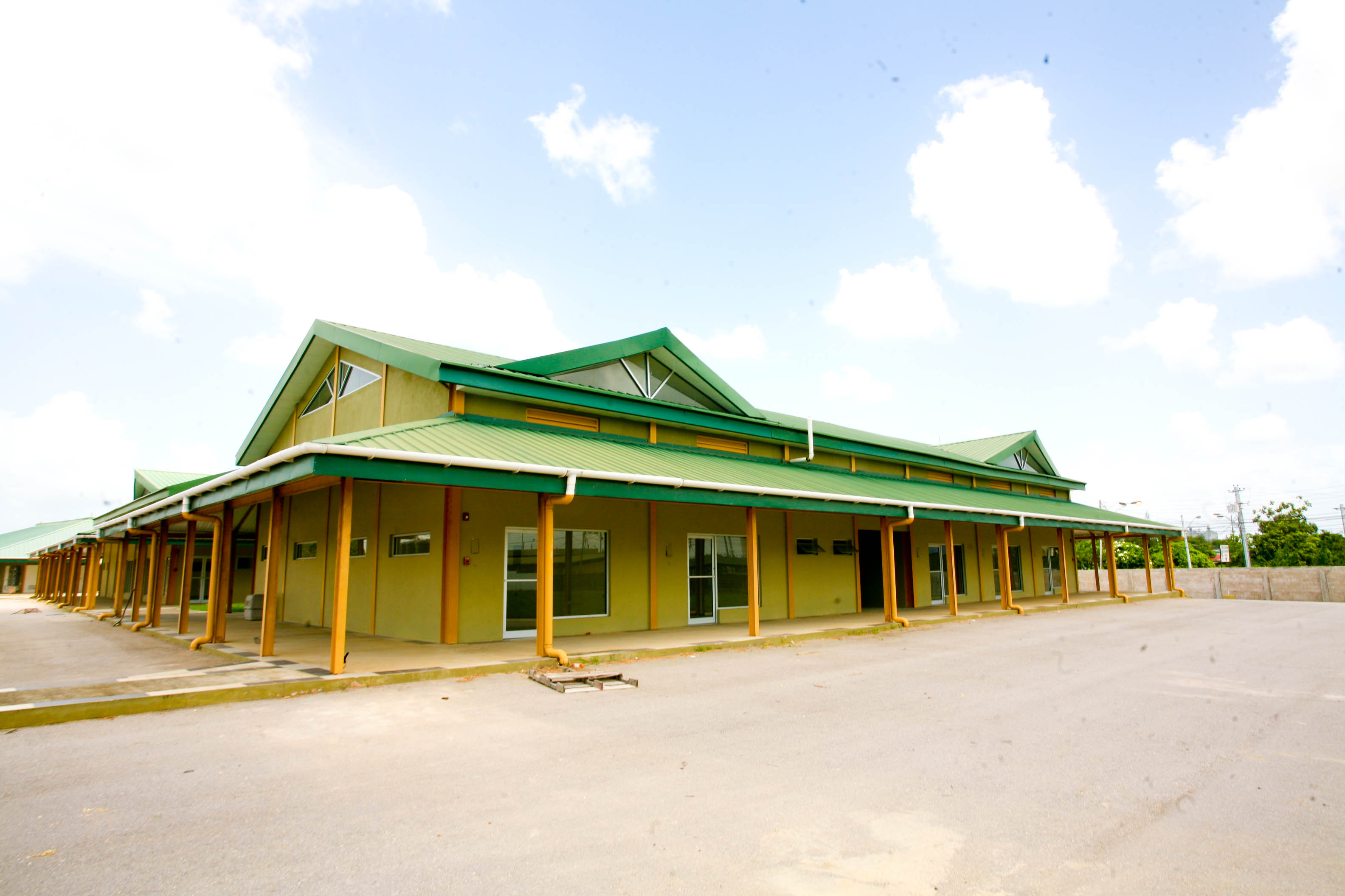 HDC | Couva Village plaza - HDC